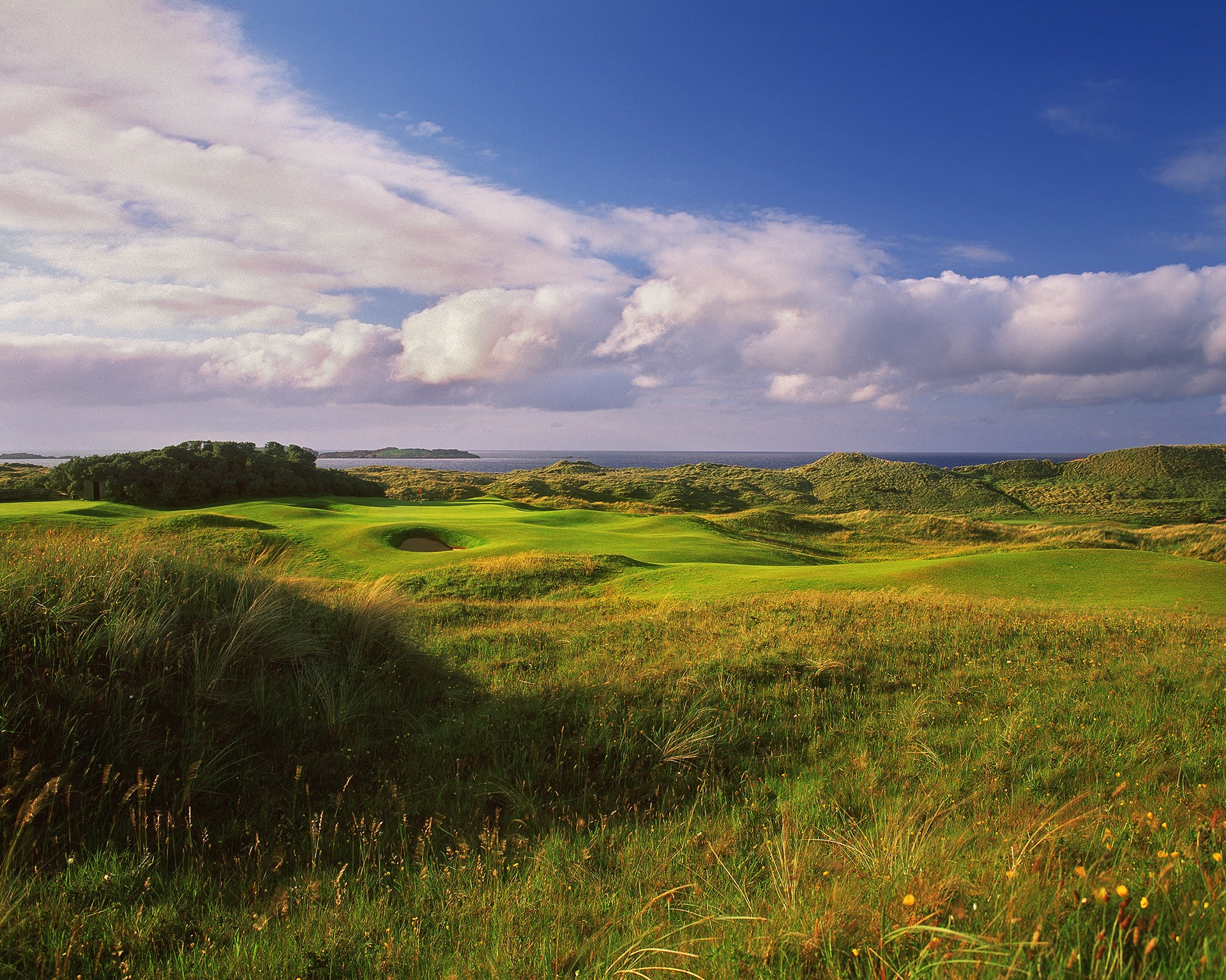 Ashore | Shore Excursions & Land Experiences with Azamara Cruises